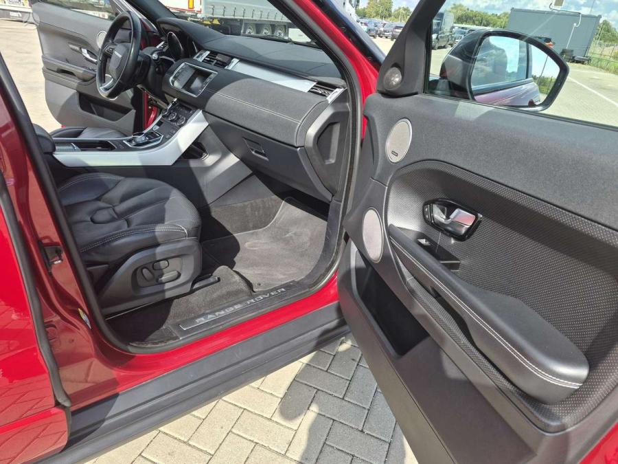 Red Land Rover Range Rover Evoque 2014 in Taurage, with an engine capacity of 2.18 L and mileage of 280 thousand km for 12000 €, photo 14 on AUTOMOTO.COM.LV