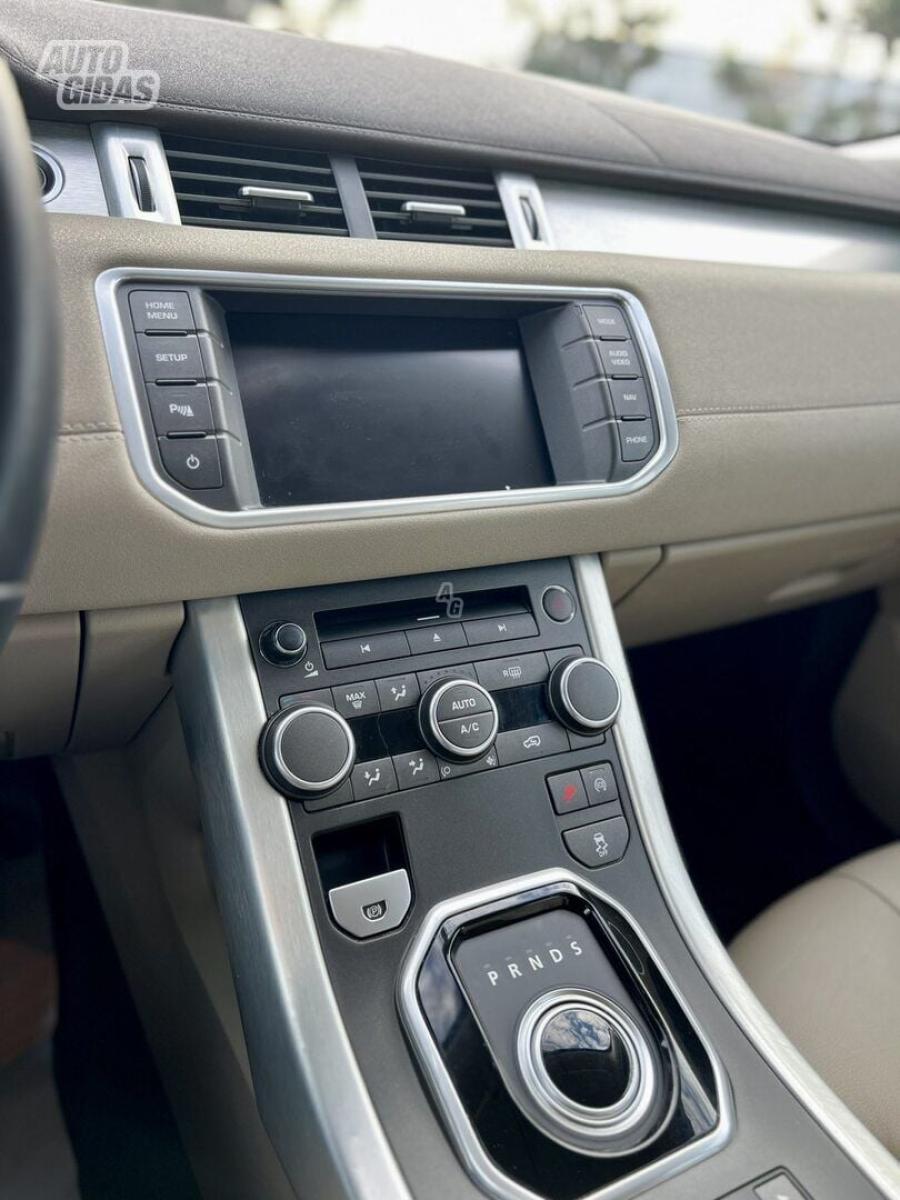 Sarkans Land Rover Range Rover Evoque 2014 Šauļi, ar dzinēja tilpumu 2.20 L un nobraukumu 210 tūkst. km par 9850 €, foto 17 vietnē AUTOMOTO.COM.LV