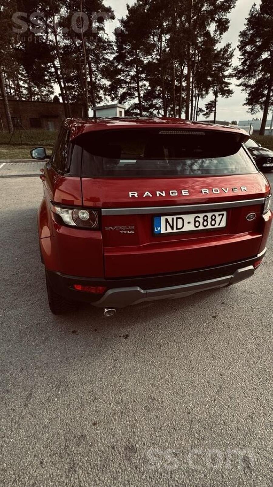 Red Land Rover Range Rover Evoque 2015 in Riga, with an engine capacity of 2.20 L and mileage of 234 thousand km for 10700 €, photo 6 on AUTOMOTO.COM.LV