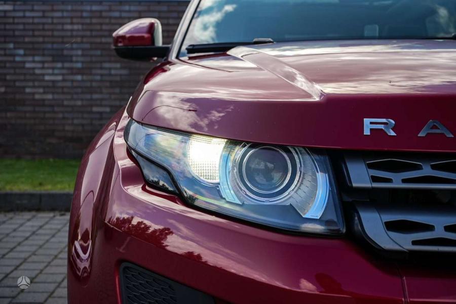 Sarkans Land Rover Range Rover Evoque 2015 Marijampole, ar dzinēja tilpumu 2.18 L un nobraukumu 289 tūkst. km par 10750 €, foto 7 vietnē AUTOMOTO.COM.LV