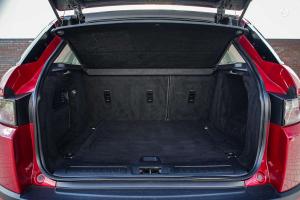 Sarkans Land Rover Range Rover Evoque 2015 Marijampole, ar dzinēja tilpumu 2.18 L un nobraukumu 289 tūkst. km par 10750 €, foto 15 vietnē AUTOMOTO.COM.LV