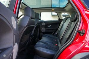 Sarkans Land Rover Range Rover Evoque 2015 Marijampole, ar dzinēja tilpumu 2.18 L un nobraukumu 289 tūkst. km par 10750 €, foto 35 vietnē AUTOMOTO.COM.LV