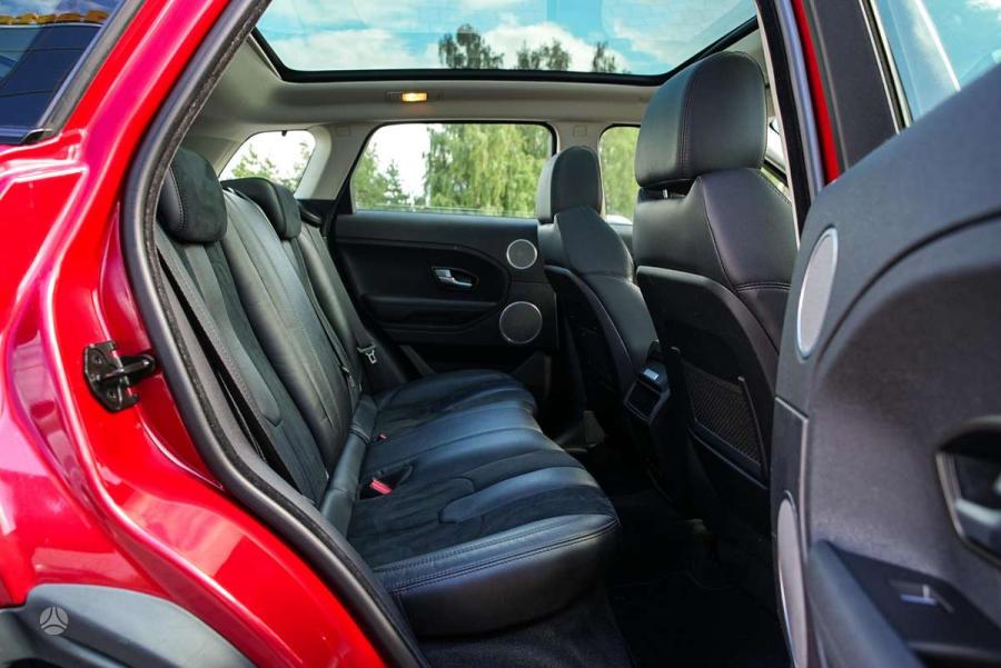 Sarkans Land Rover Range Rover Evoque 2015 Marijampole, ar dzinēja tilpumu 2.18 L un nobraukumu 289 tūkst. km par 10750 €, foto 37 vietnē AUTOMOTO.COM.LV