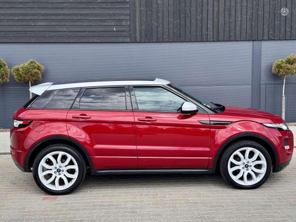 Red Land Rover Range Rover Evoque 2015 in Siauliai, with an engine capacity of 2.18 L and mileage of 150 thousand km for 14650 €, photo 9 on AUTOMOTO.COM.LV