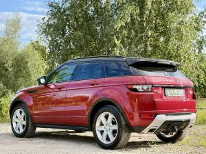 Red Land Rover Range Rover Evoque 2015 in Siauliai, with an engine capacity of 2.18 L and mileage of 275 thousand km for 14999 €, photo 4 on AUTOMOTO.COM.LV