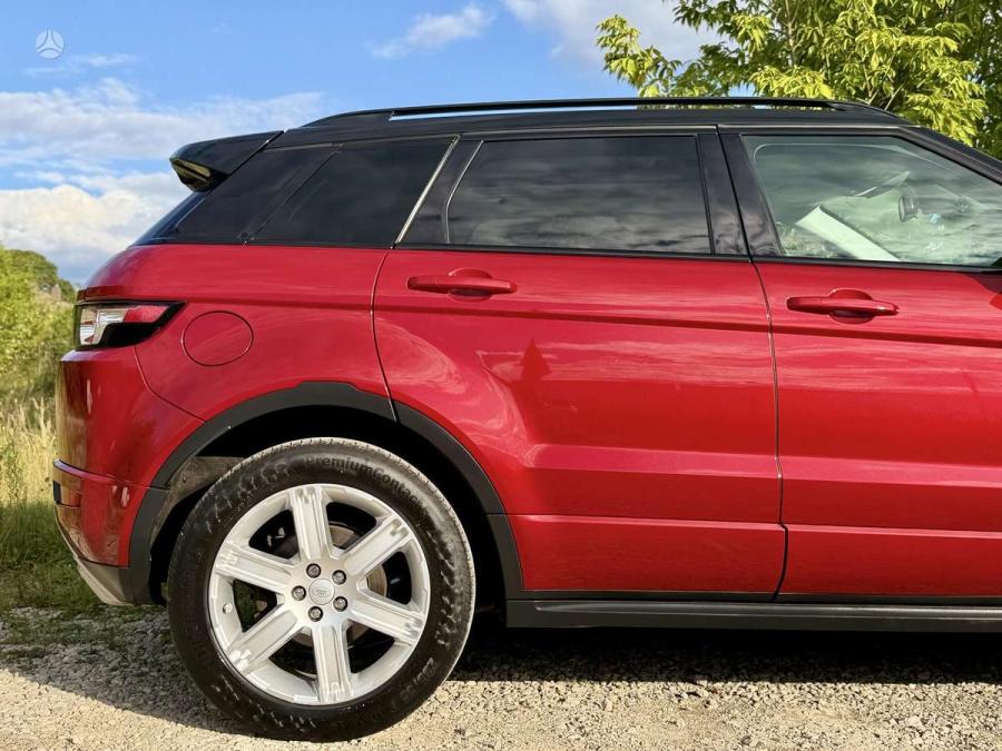 Red Land Rover Range Rover Evoque 2015 in Siauliai, with an engine capacity of 2.18 L and mileage of 275 thousand km for 14999 €, photo 12 on AUTOMOTO.COM.LV