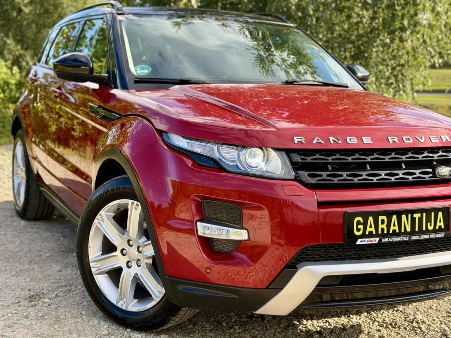 Red Land Rover Range Rover Evoque 2015 in Siauliai, with an engine capacity of 2.18 L and mileage of 275 thousand km for 14999 €, photo 18 on AUTOMOTO.COM.LV