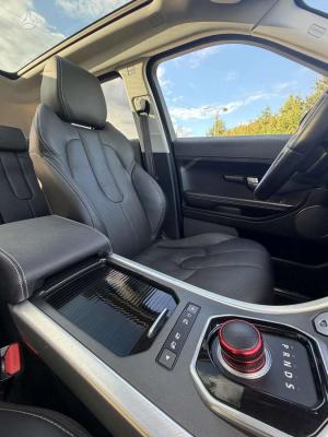 Red Land Rover Range Rover Evoque 2015 in Siauliai, with an engine capacity of 2.18 L and mileage of 275 thousand km for 14999 €, photo 41 on AUTOMOTO.COM.LV