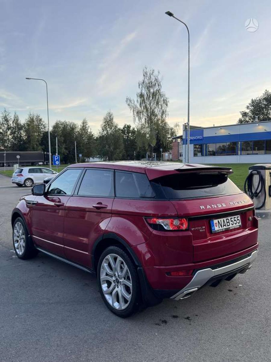 Sarkans Land Rover Range Rover Evoque 2015 Viļņa, ar dzinēja tilpumu 2.00 L un nobraukumu 126 tūkst. km par 14500 €, foto 6 vietnē AUTOMOTO.COM.LV