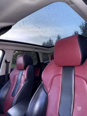 Sarkans Land Rover Range Rover Evoque 2015 Viļņa, ar dzinēja tilpumu 2.00 L un nobraukumu 126 tūkst. km par 14500 €, foto 11 vietnē AUTOMOTO.COM.LV