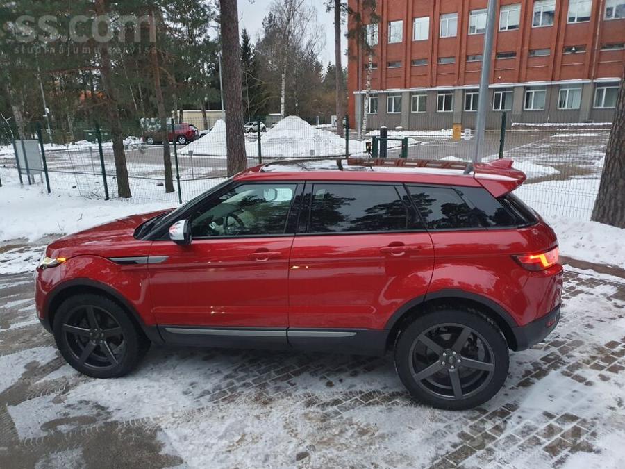 Sarkans Land Rover Range Rover Evoque 2016 Rīga, ar dzinēja tilpumu 2.00 L un nobraukumu 219 tūkst. km par 14500 €, foto 8 vietnē AUTOMOTO.COM.LV