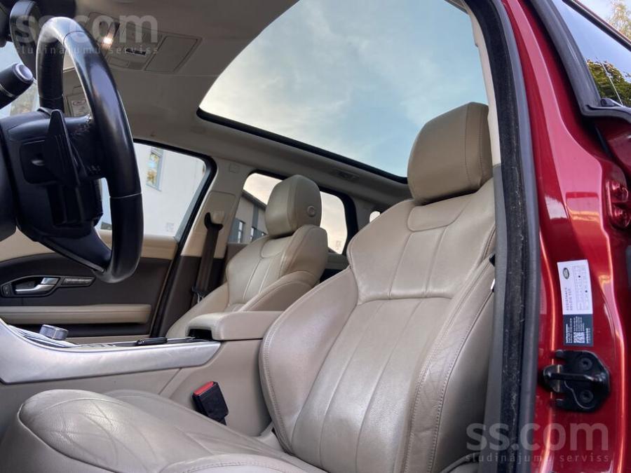 Sarkans Land Rover Range Rover Evoque 2016 Rīga, ar dzinēja tilpumu 2.00 L un nobraukumu 221 tūkst. km par 13100 €, foto 20 vietnē AUTOMOTO.COM.LV