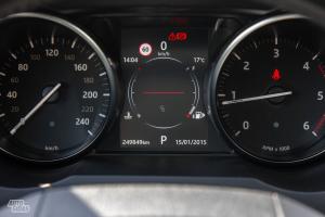 Red Land Rover Range Rover Evoque 2019 in Kaunas, with an engine capacity of 2.00 L and mileage of 250 thousand km for 12700 €, photo 23 on AUTOMOTO.COM.LV