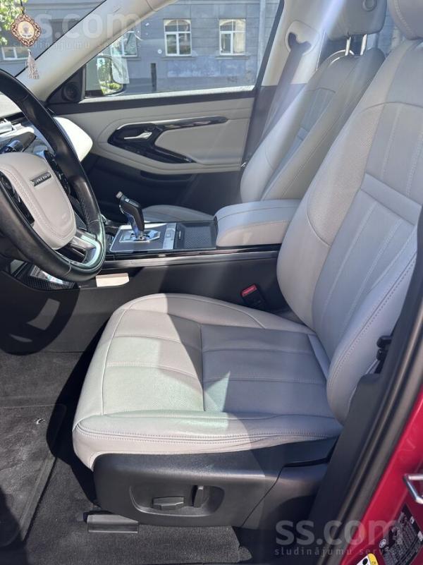 Red Land Rover Range Rover Evoque 2020 in Riga, with an engine capacity of 2.00 L and mileage of 72 thousand km for 24900 €, photo 4 on AUTOMOTO.COM.LV