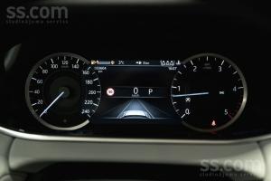 Sarkans Land Rover Range Rover Evoque 2023 Rīga, ar dzinēja tilpumu 2.00 L un nobraukumu 34 tūkst. km par 32990 €, foto 20 vietnē AUTOMOTO.COM.LV