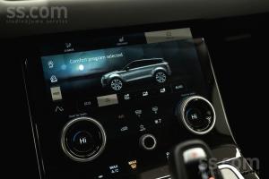 Sarkans Land Rover Range Rover Evoque 2023 Rīga, ar dzinēja tilpumu 2.00 L un nobraukumu 34 tūkst. km par 32990 €, foto 24 vietnē AUTOMOTO.COM.LV