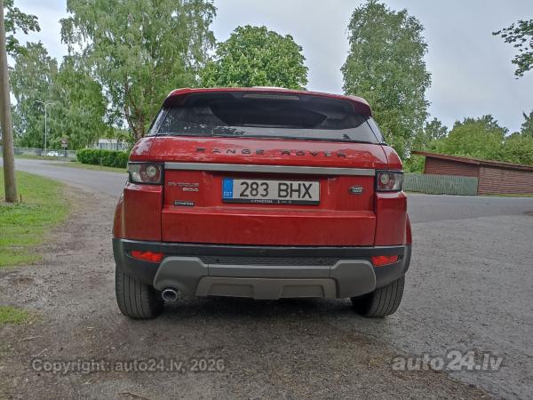 Land Rover Range Rover Evoque 2013 Tallina, ar dzinēja tilpumu 2.20 L un nobraukumu 135 tūkst. km par 10350 €, foto 3 vietnē AUTOMOTO.COM.LV