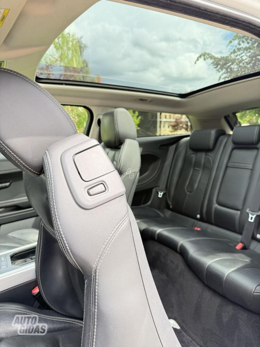 Balts Land Rover Range Rover Evoque 2011 Šauļi, ar dzinēja tilpumu 2.20 L un nobraukumu 282 tūkst. km par 9450 €, foto 10 vietnē AUTOMOTO.COM.LV