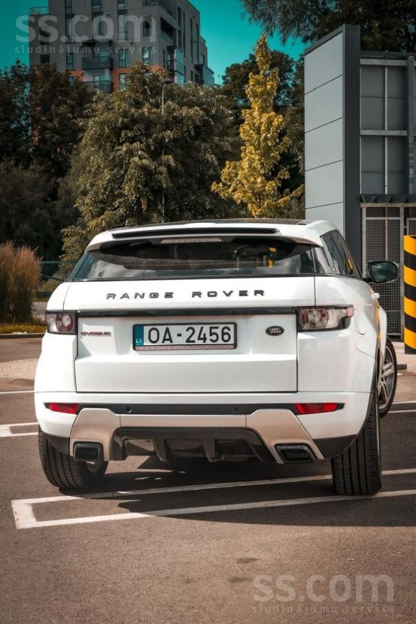 Balts Land Rover Range Rover Evoque 2012 Rīga, ar dzinēja tilpumu 2.20 L un nobraukumu 213 tūkst. km par 12400 €, foto 2 vietnē AUTOMOTO.COM.LV
