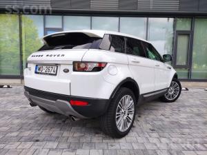 White Land Rover Range Rover Evoque 2012 in Riga, with an engine capacity of 2.20 L and mileage of 276 thousand km for 14500 €, photo 11 on AUTOMOTO.COM.LV