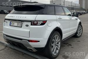 White Land Rover Range Rover Evoque 2012 in Riga, with an engine capacity of 2.20 L and mileage of 155 thousand km for 36990 €, photo 2 on AUTOMOTO.COM.LV