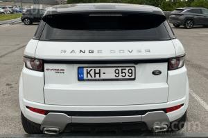 White Land Rover Range Rover Evoque 2012 in Riga, with an engine capacity of 2.20 L and mileage of 155 thousand km for 36990 €, photo 9 on AUTOMOTO.COM.LV