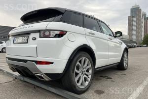 White Land Rover Range Rover Evoque 2012 in Riga, with an engine capacity of 2.20 L and mileage of 155 thousand km for 36990 €, photo 12 on AUTOMOTO.COM.LV