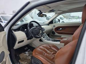 Balts Land Rover Range Rover Evoque 2012 Tauragė, ar dzinēja tilpumu 2.18 L un nobraukumu 269 tūkst. km par 6500 €, foto 5 vietnē AUTOMOTO.COM.LV