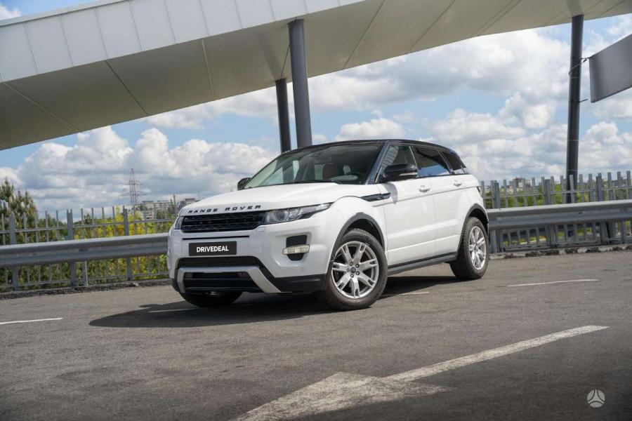 Balts Land Rover Range Rover Evoque 2012 Viļņa, ar dzinēja tilpumu 2.18 L un nobraukumu 248 tūkst. km par 11000 €, foto 1 vietnē AUTOMOTO.COM.LV