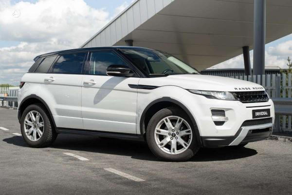 White Land Rover Range Rover Evoque 2012 in Vilnius, with an engine capacity of 2.18 L and mileage of 248 thousand km for 11000 €, photo 2 on AUTOMOTO.COM.LV
