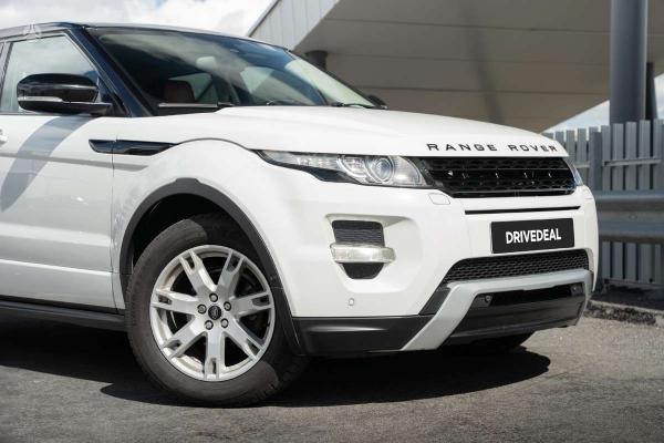 White Land Rover Range Rover Evoque 2012 in Vilnius, with an engine capacity of 2.18 L and mileage of 248 thousand km for 11000 €, photo 3 on AUTOMOTO.COM.LV