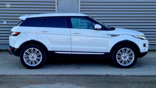 White Land Rover Range Rover Evoque 2012 in Vilnius, with an engine capacity of 2.18 L and mileage of 298 thousand km for 9000 €, photo 9 on AUTOMOTO.COM.LV