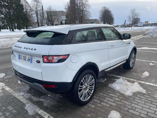 Balts Land Rover Range Rover Evoque 2012 Tauragė, ar dzinēja tilpumu 2.18 L un nobraukumu 270 tūkst. km par 7500 €, foto 4 vietnē AUTOMOTO.COM.LV