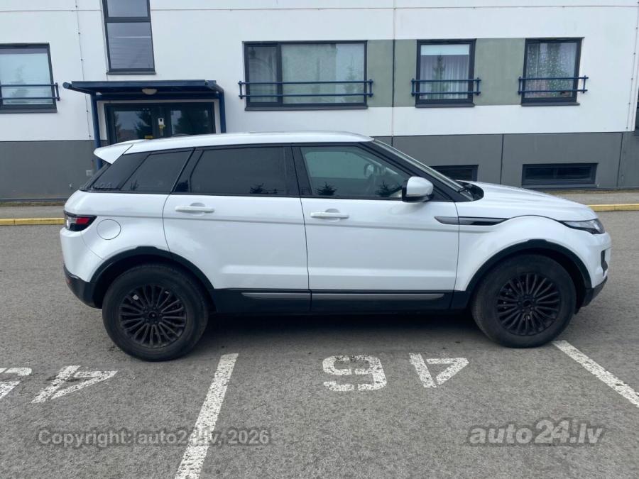 Balts Land Rover Range Rover Evoque 2012 Tallina, ar dzinēja tilpumu 2.20 L un nobraukumu 273 tūkst. km par 10200 €, foto 3 vietnē AUTOMOTO.COM.LV