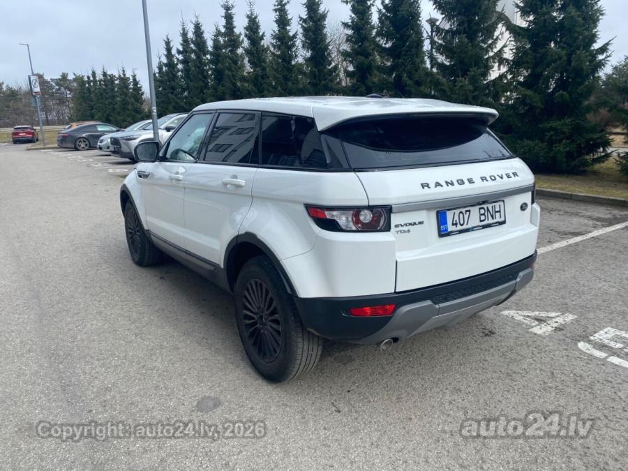 Balts Land Rover Range Rover Evoque 2012 Tallina, ar dzinēja tilpumu 2.20 L un nobraukumu 273 tūkst. km par 10200 €, foto 6 vietnē AUTOMOTO.COM.LV