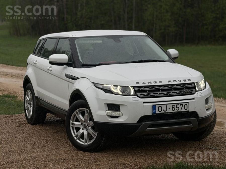 Balts Land Rover Range Rover Evoque 2012 Ogre, ar dzinēja tilpumu 2.20 L un nobraukumu 283 tūkst. km par 10150 €, foto 1 vietnē AUTOMOTO.COM.LV