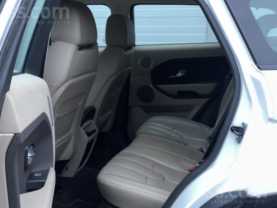Balts Land Rover Range Rover Evoque 2012 Ogre, ar dzinēja tilpumu 2.20 L un nobraukumu 283 tūkst. km par 10150 €, foto 19 vietnē AUTOMOTO.COM.LV