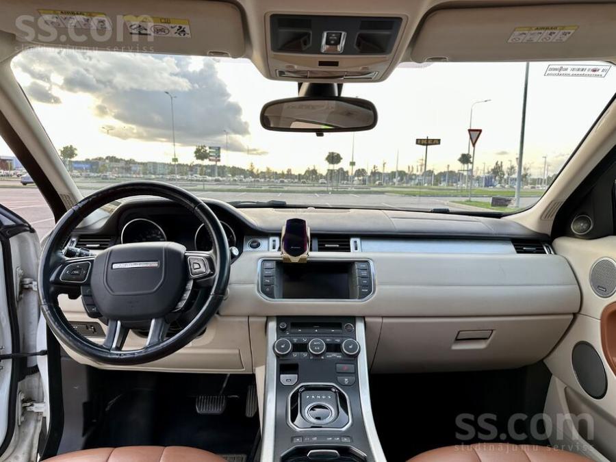 Balts Land Rover Range Rover Evoque 2012 Rīga, ar dzinēja tilpumu 2.20 L un nobraukumu 176 tūkst. km par 14900 €, foto 16 vietnē AUTOMOTO.COM.LV