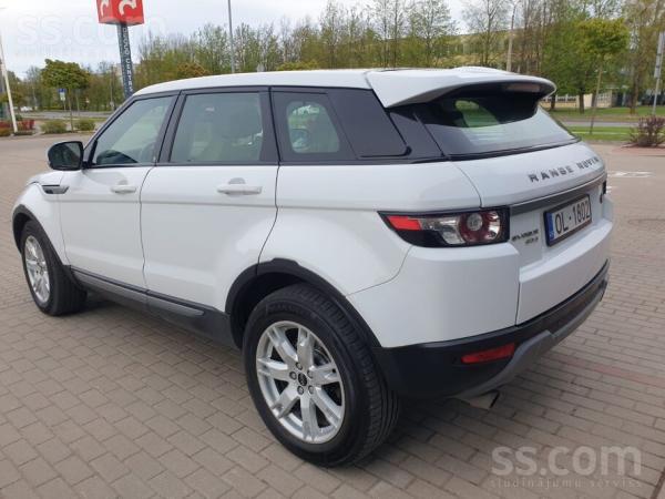 White Land Rover Range Rover Evoque 2012 in Riga, with an engine capacity of 2.20 L and mileage of 0 thousand km for 9850 €, photo 3 on AUTOMOTO.COM.LV