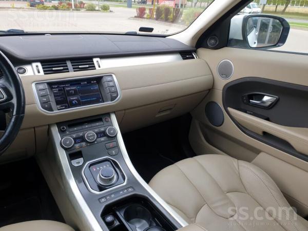 White Land Rover Range Rover Evoque 2012 in Riga, with an engine capacity of 2.20 L and mileage of 0 thousand km for 9850 €, photo 7 on AUTOMOTO.COM.LV