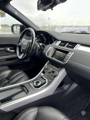 White Land Rover Range Rover Evoque 2012 in Vilnius, with an engine capacity of 2.18 L and mileage of 305 thousand km for 9500 €, photo 9 on AUTOMOTO.COM.LV
