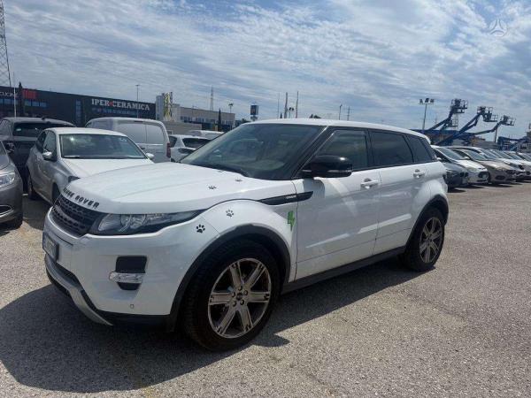 White Land Rover Range Rover Evoque 2012 in Siauliai, with an engine capacity of 2.18 L and mileage of 221 thousand km for 8500 €, photo 1 on AUTOMOTO.COM.LV