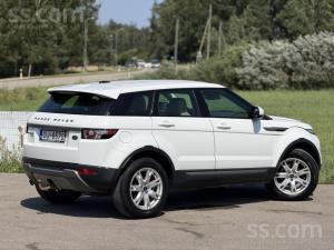 Balts Land Rover Range Rover Evoque 2012 Ogre, ar dzinēja tilpumu 2.20 L un nobraukumu 288 tūkst. km par 9450 €, foto 8 vietnē AUTOMOTO.COM.LV
