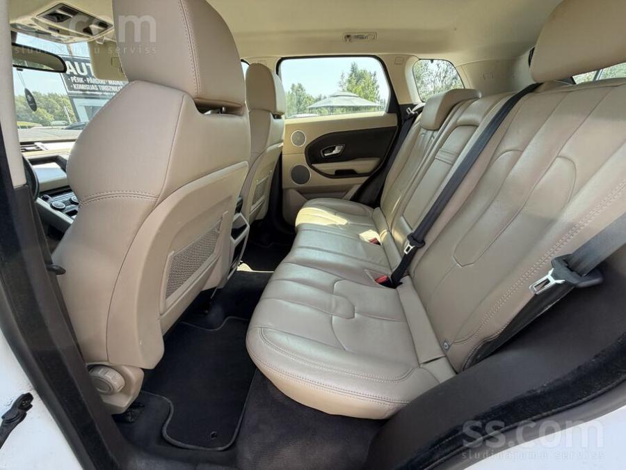 Balts Land Rover Range Rover Evoque 2012 Ogre, ar dzinēja tilpumu 2.20 L un nobraukumu 288 tūkst. km par 9450 €, foto 12 vietnē AUTOMOTO.COM.LV