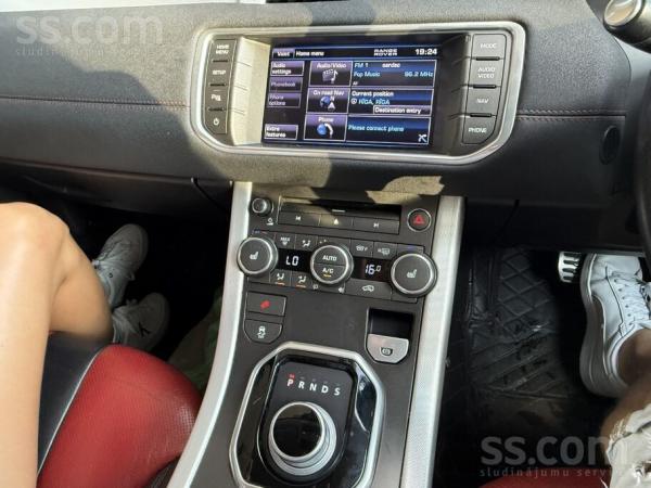 Balts Land Rover Range Rover Evoque 2012 Rīga, ar dzinēja tilpumu 2.20 L un nobraukumu 260 tūkst. km par 6000 €, foto 9 vietnē AUTOMOTO.COM.LV