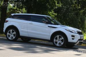 White Land Rover Range Rover Evoque 2012 in Riga, with an engine capacity of 2.20 L and mileage of 211 thousand km for 10990 €, photo 7 on AUTOMOTO.COM.LV