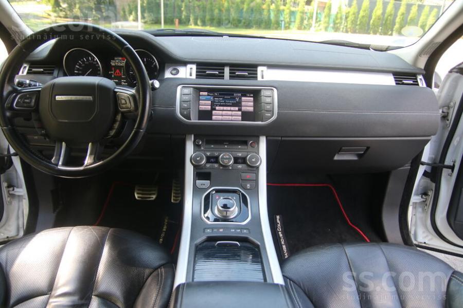 White Land Rover Range Rover Evoque 2012 in Riga, with an engine capacity of 2.20 L and mileage of 211 thousand km for 10990 €, photo 12 on AUTOMOTO.COM.LV