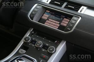White Land Rover Range Rover Evoque 2012 in Riga, with an engine capacity of 2.20 L and mileage of 211 thousand km for 10990 €, photo 15 on AUTOMOTO.COM.LV