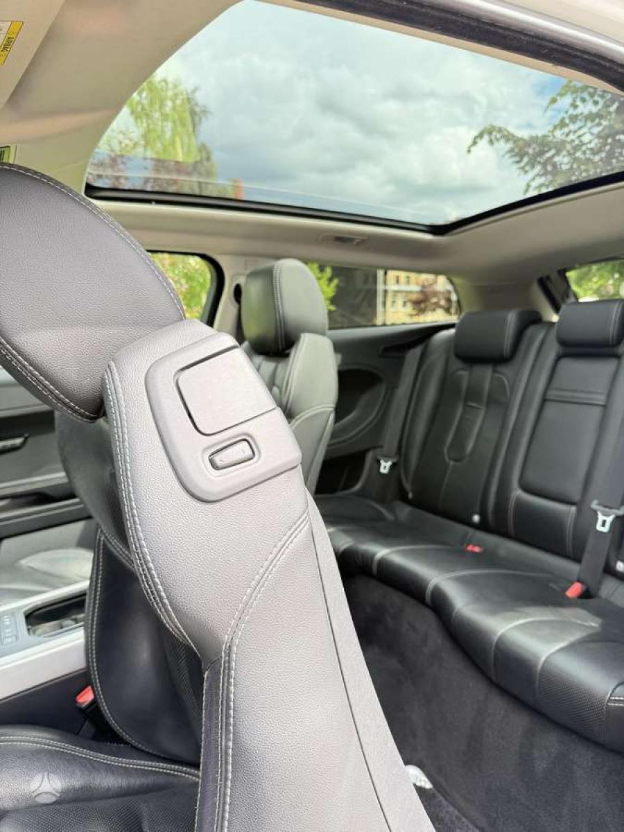 Balts Land Rover Range Rover Evoque 2012 Šauļi, ar dzinēja tilpumu 2.18 L un nobraukumu 282 tūkst. km par 8200 €, foto 10 vietnē AUTOMOTO.COM.LV