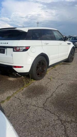Balts Land Rover Range Rover Evoque 2012 Panevēža, ar dzinēja tilpumu 2.00 L un nobraukumu 166 tūkst. km par 5300 €, foto 10 vietnē AUTOMOTO.COM.LV